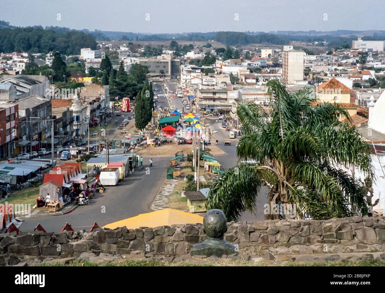 Brazil and uruguay border hi-res stock photography and images - Alamy