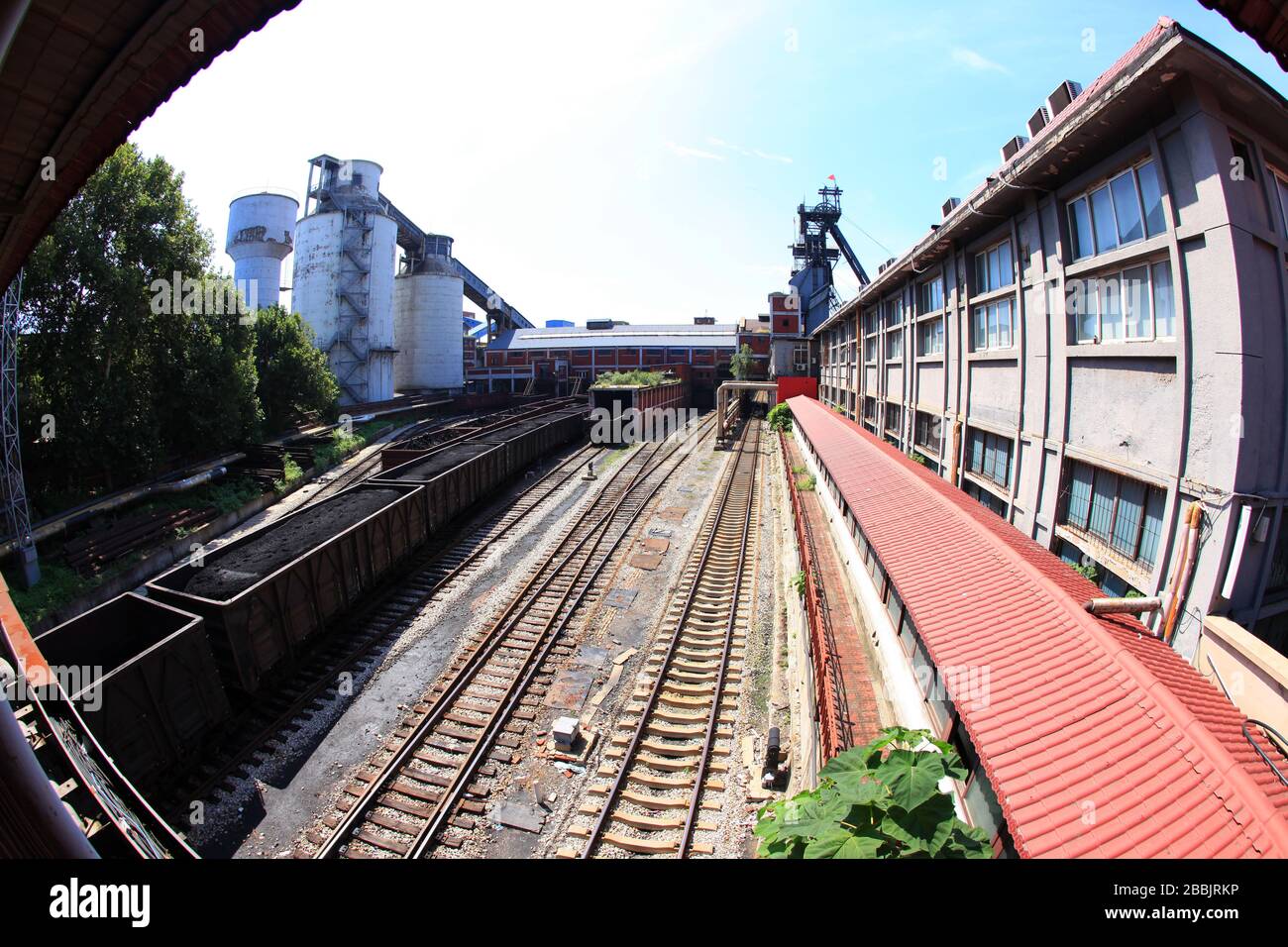 The plant and equipment of a coal mine, construction site Stock Photo ...