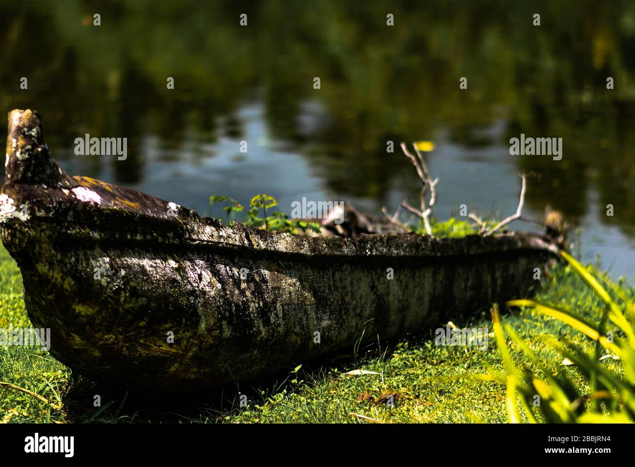 Concrete boat art in Hawaii Stock Photo - Alamy