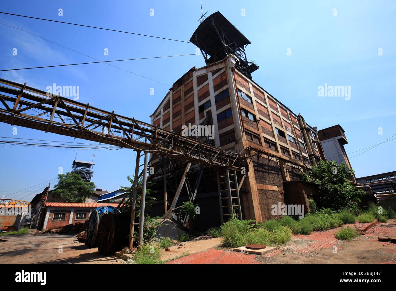 The plant and equipment of a coal mine, construction site Stock Photo ...