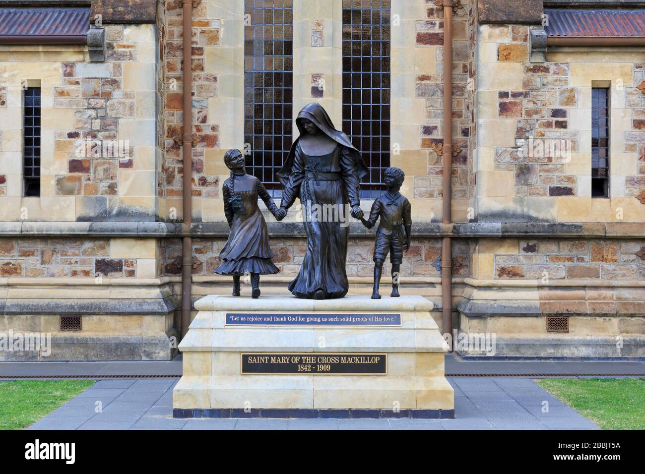 Statue st francis hi-res stock photography and images - Alamy