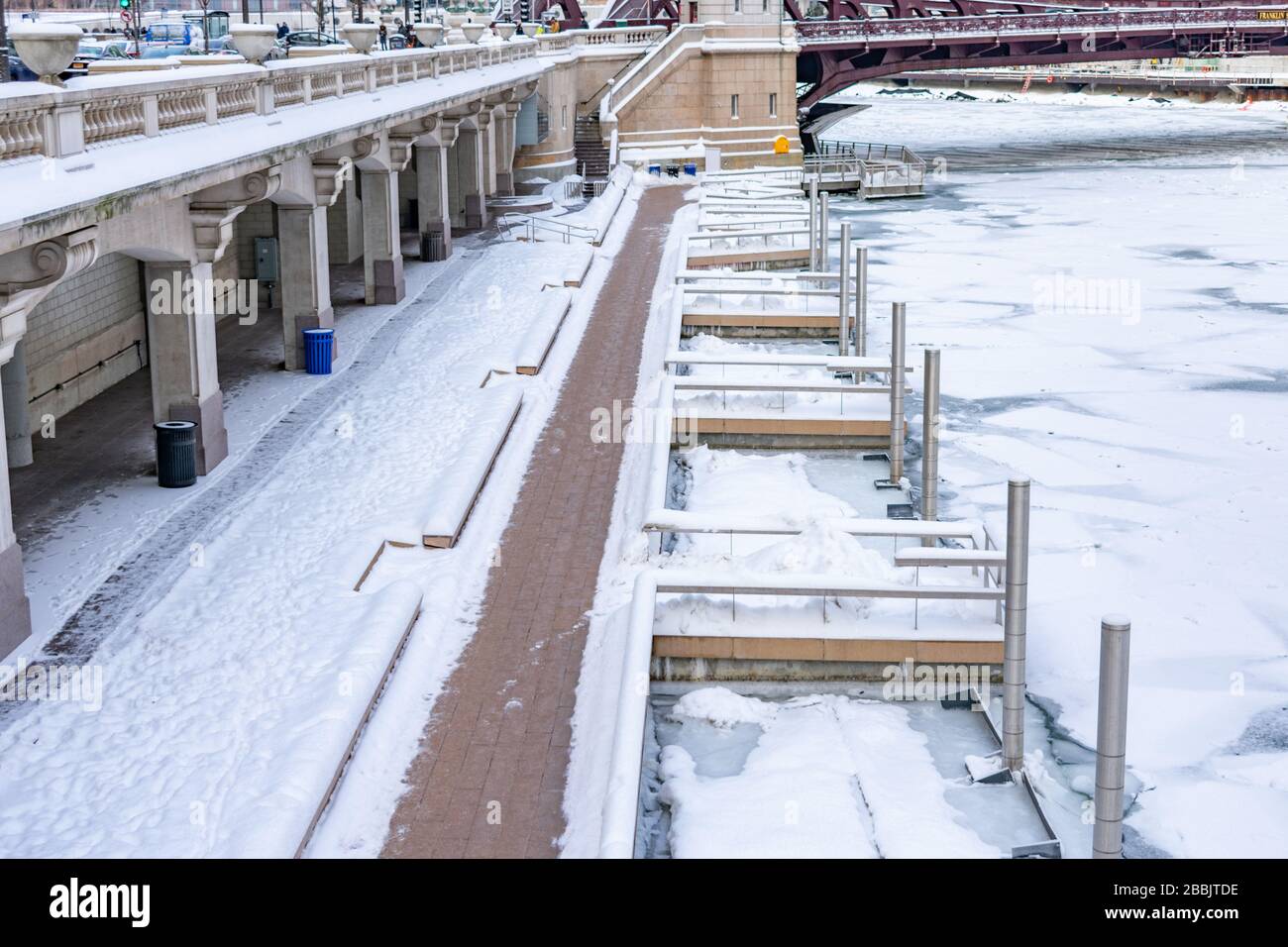 Chicago River Walk Urban Skyscrapers High Resolution Stock Photography ...