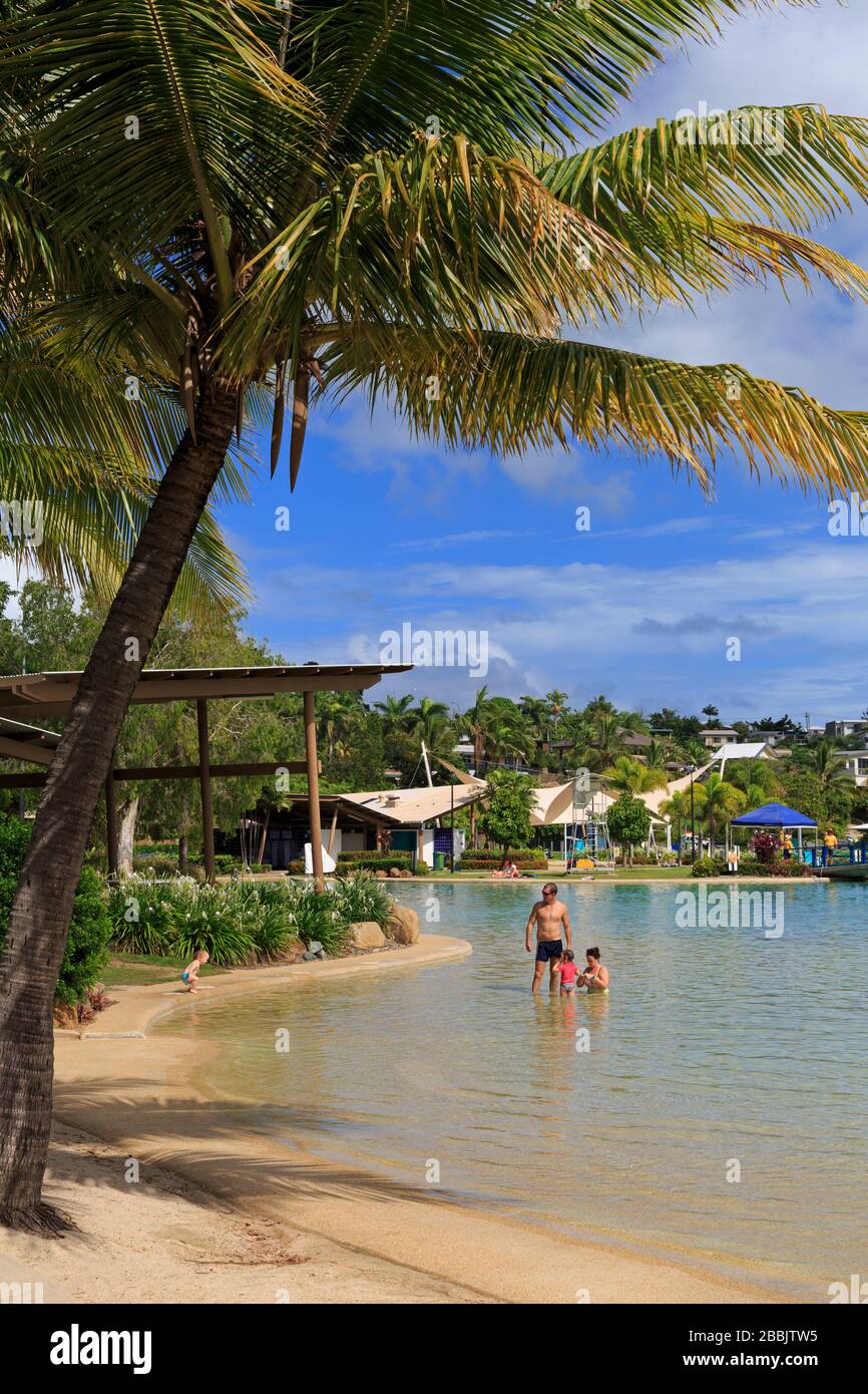 Airlie Beach Lagoon High Resolution Stock Photography and Images - Alamy