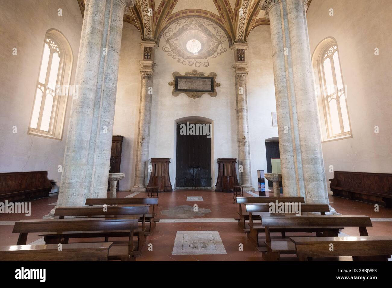 Pienza cathedral interior hi-res stock photography and images - Alamy