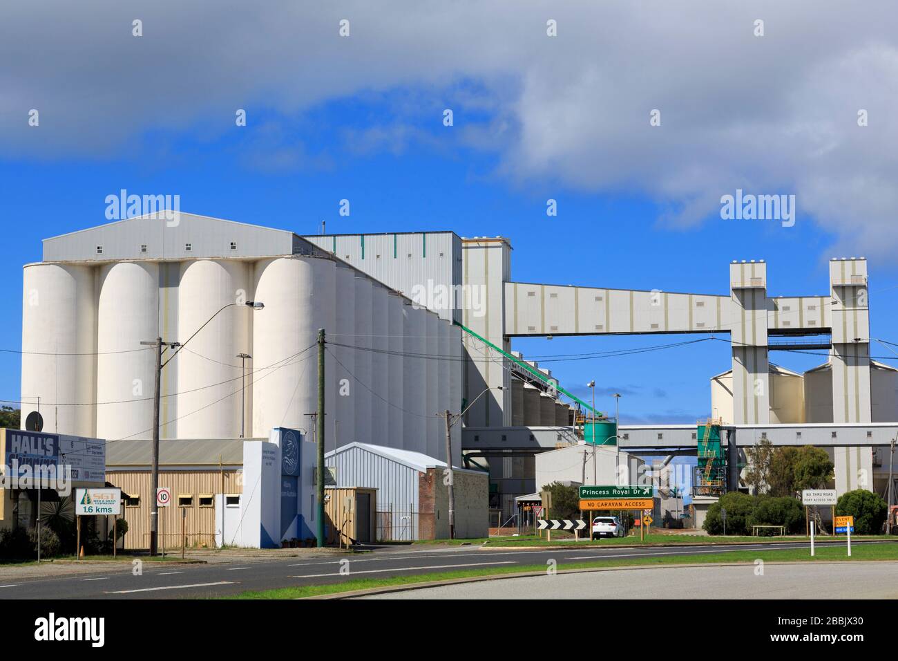 Grain wharf hi-res stock photography and images - Alamy