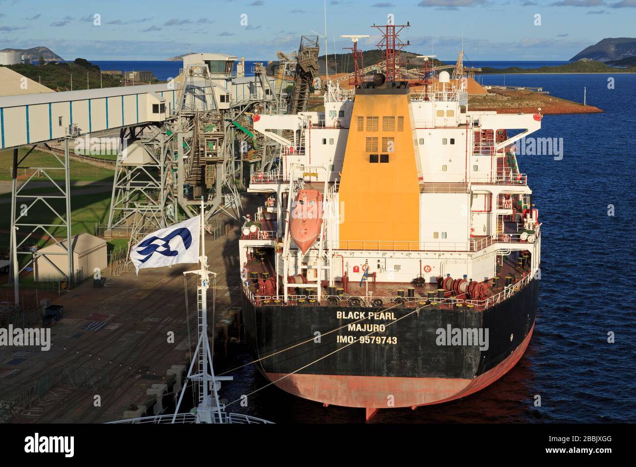 Grain cargo ship hi-res stock photography and images - Alamy