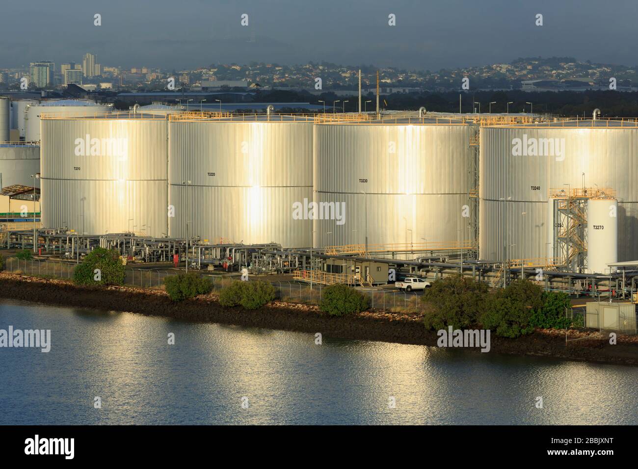 Oil Refinery on the Brisbane River, Brisbane, Queensland, Australia ...