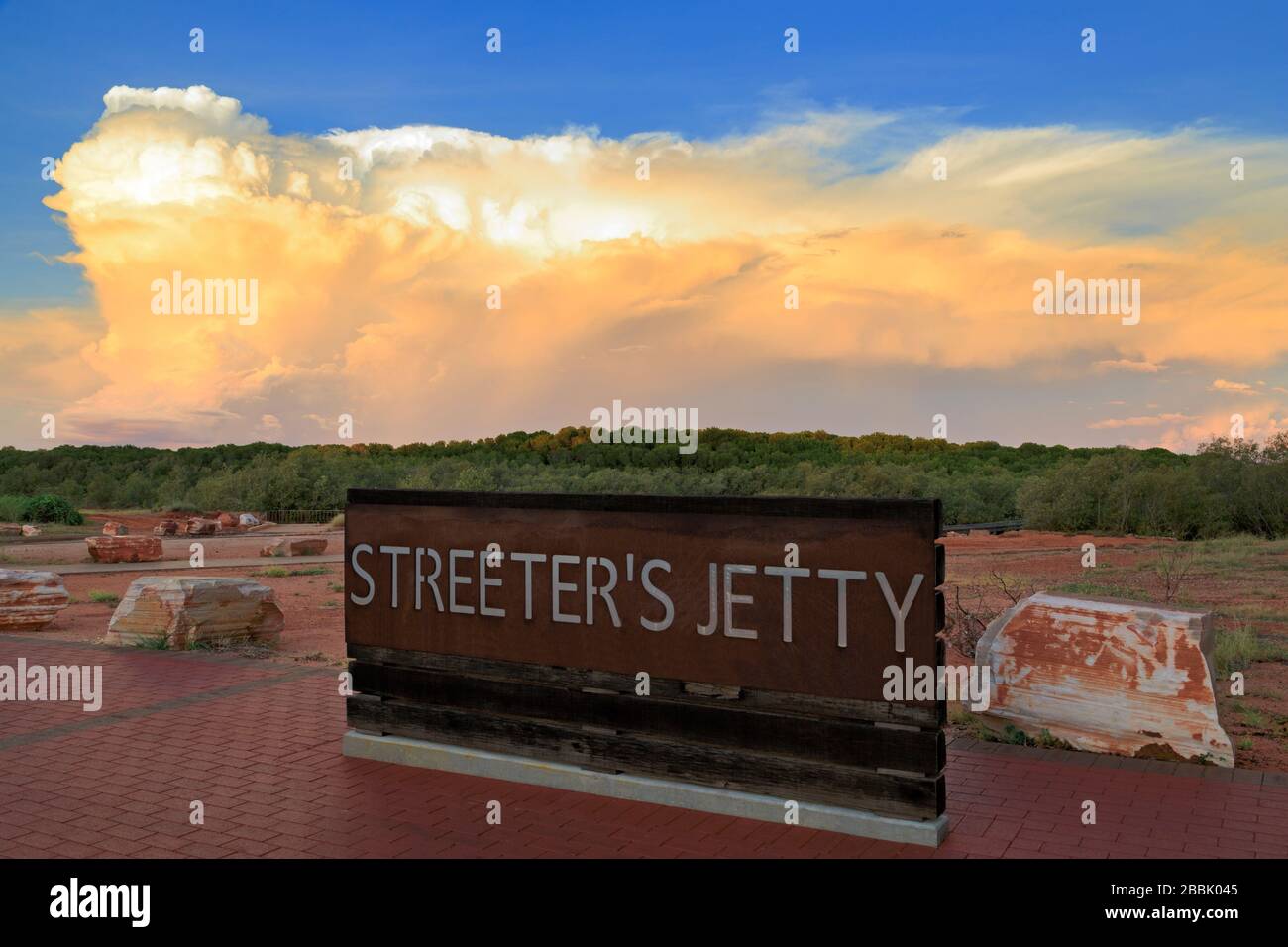 Streeter's Jetty, Broome, Western Australia Stock Photo - Alamy