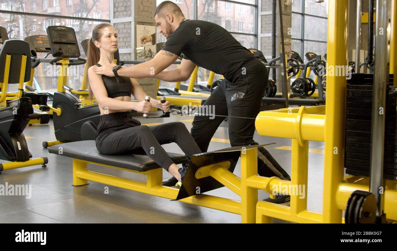 Man using rowing machine hi-res stock photography and images - Alamy