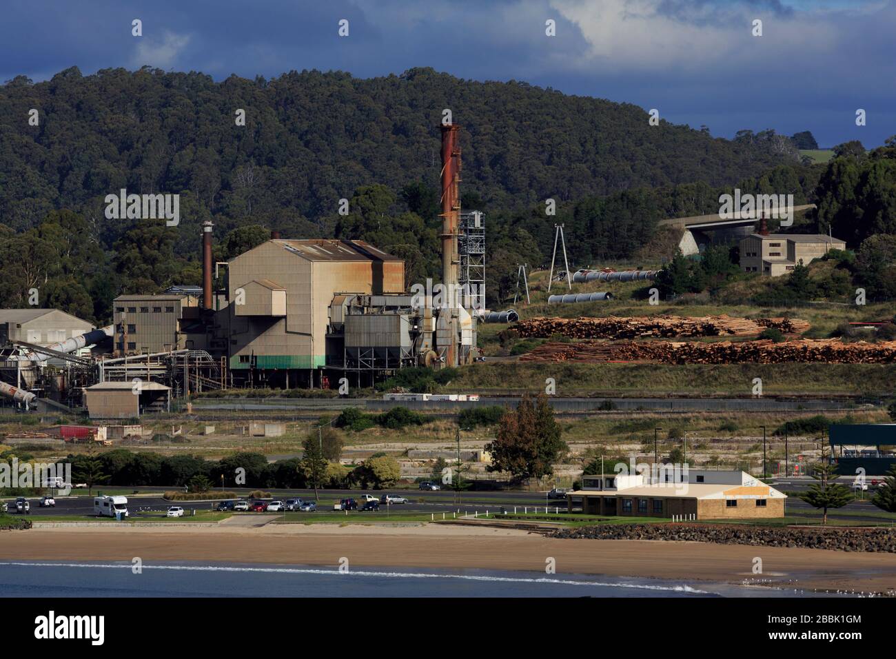 Pulp mill hi-res stock photography and images - Alamy