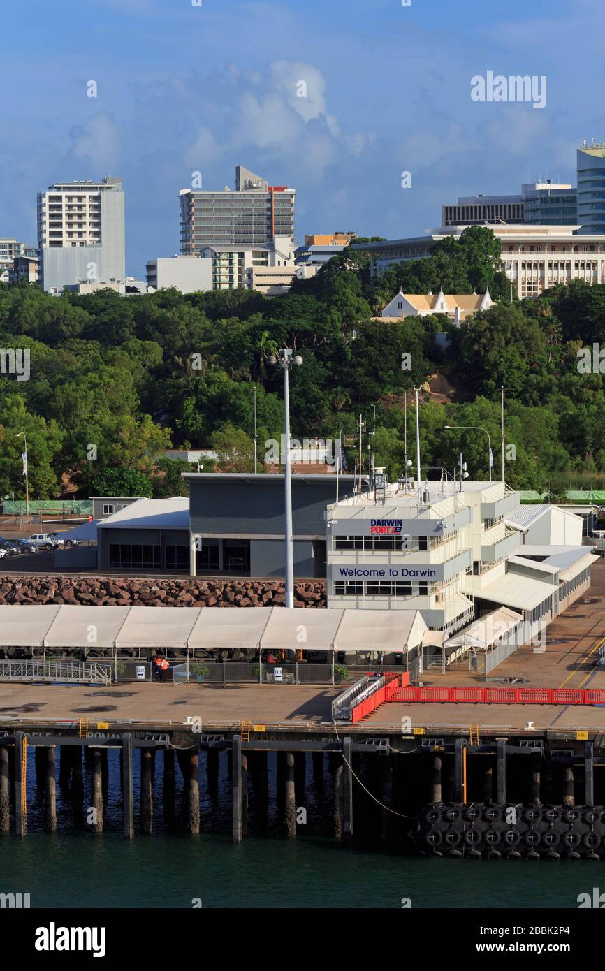 Darwin Skyline & Fort Hill Wharf, Northern Territories, Australia Stock ...