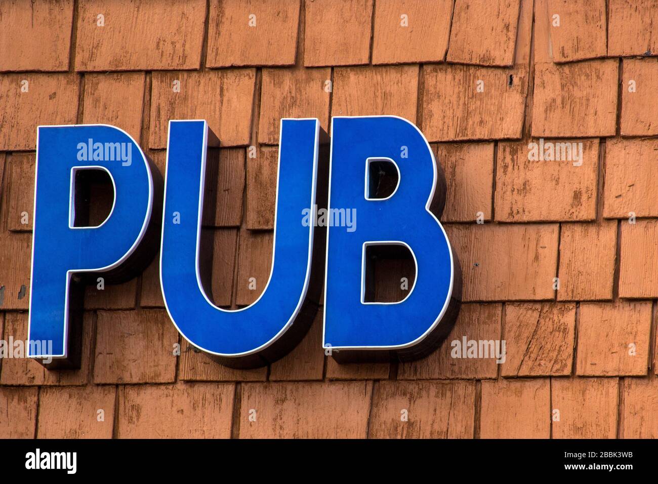 Shingle bars hi-res stock photography and images - Alamy