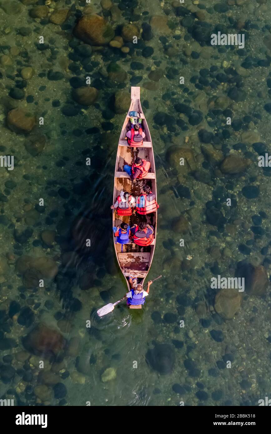 Summer boating on crystal clear umngot river in shnongpdeng Stock Photo ...
