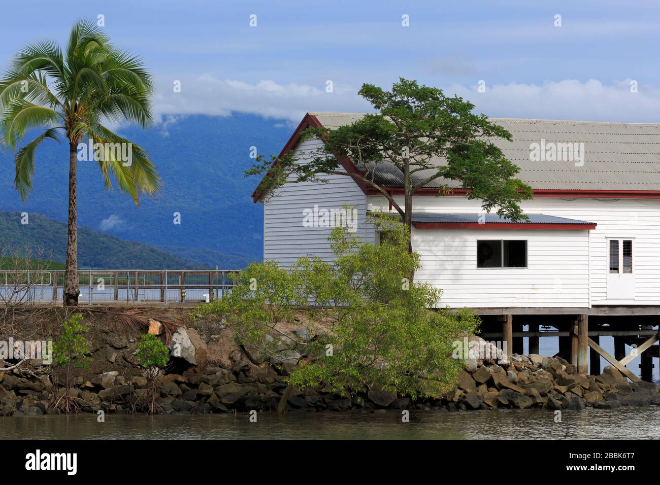 Coastal port port and wharf hi-res stock photography and images - Alamy