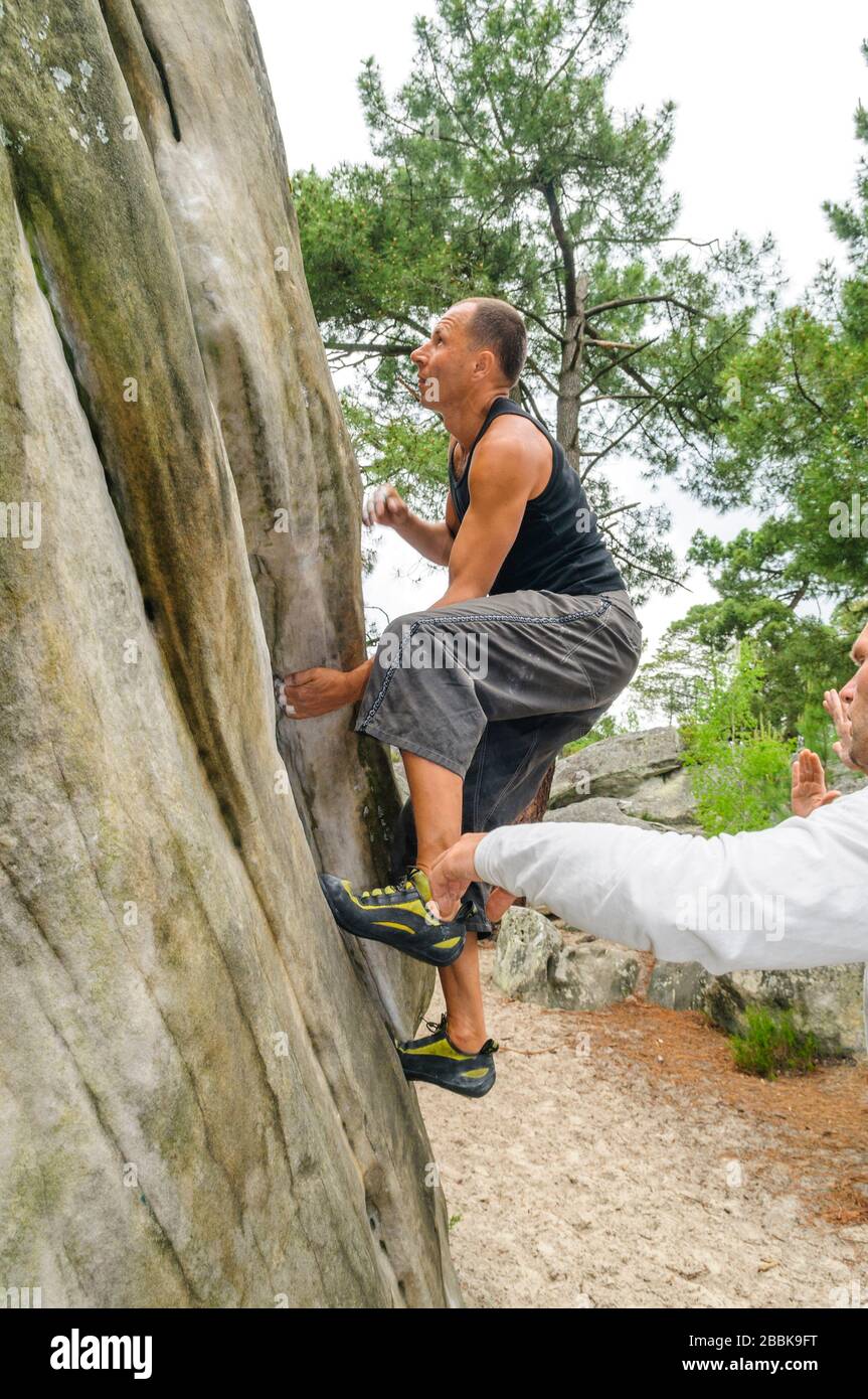 Fontainebleau forest france climb hi-res stock photography and images ...