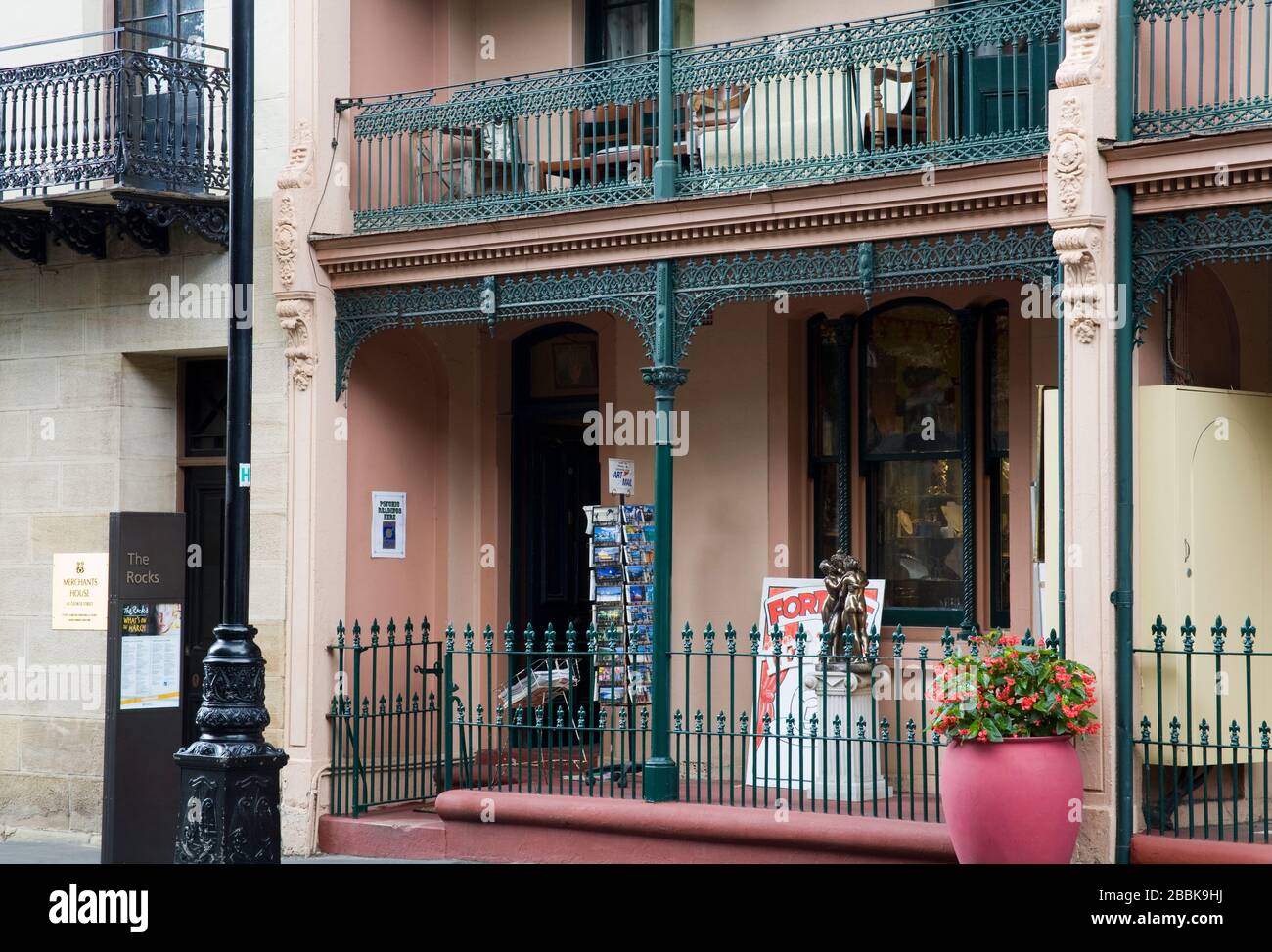 Row of rocks hi-res stock photography and images - Alamy