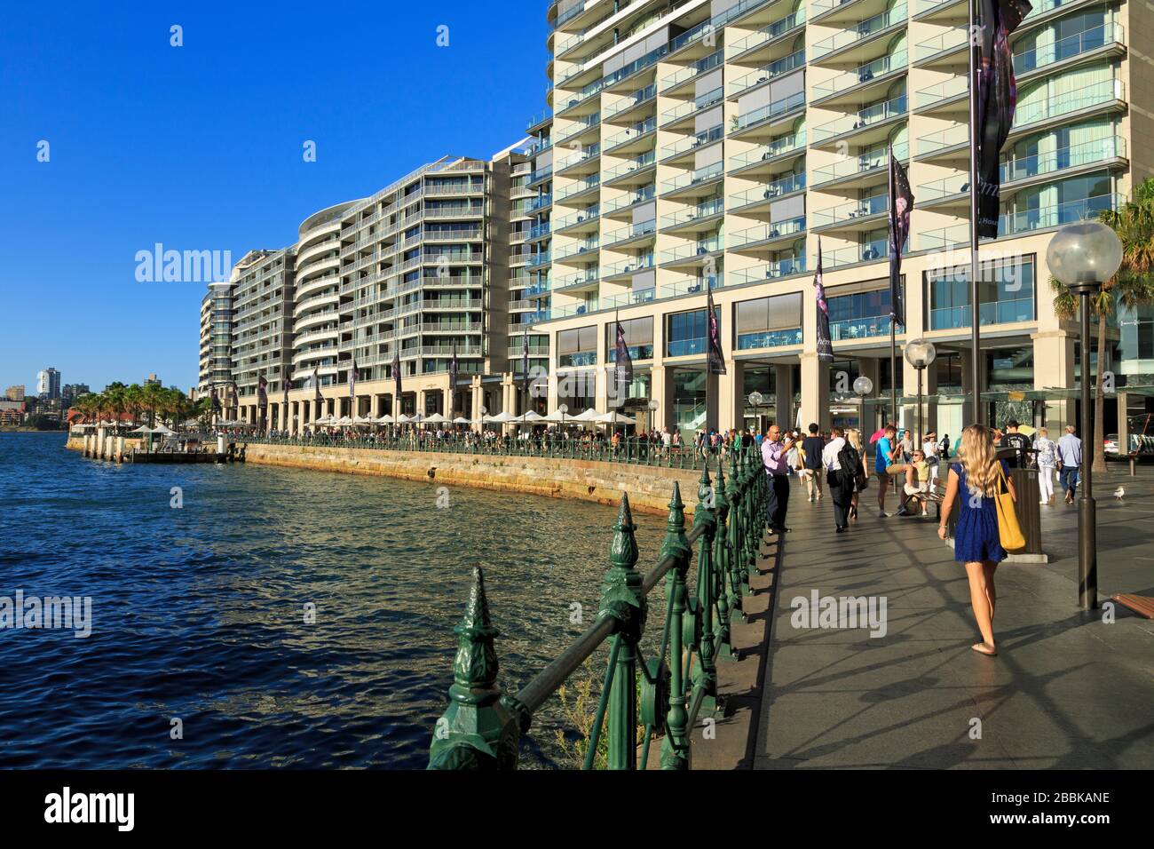 Waterfront circular quay hi-res stock photography and images - Alamy