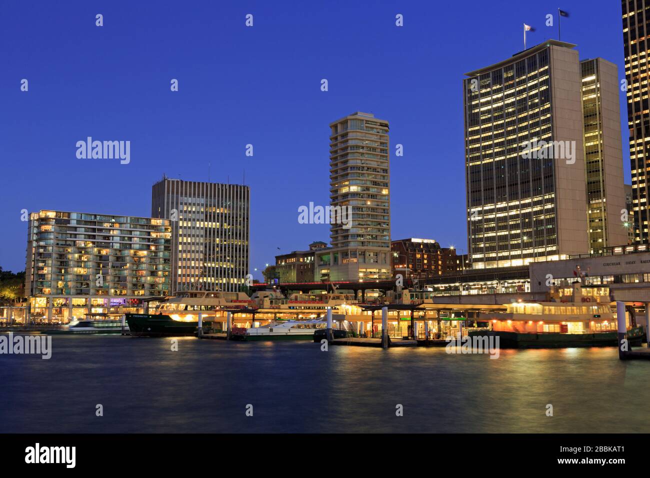 Waterfront circular quay hi-res stock photography and images - Alamy