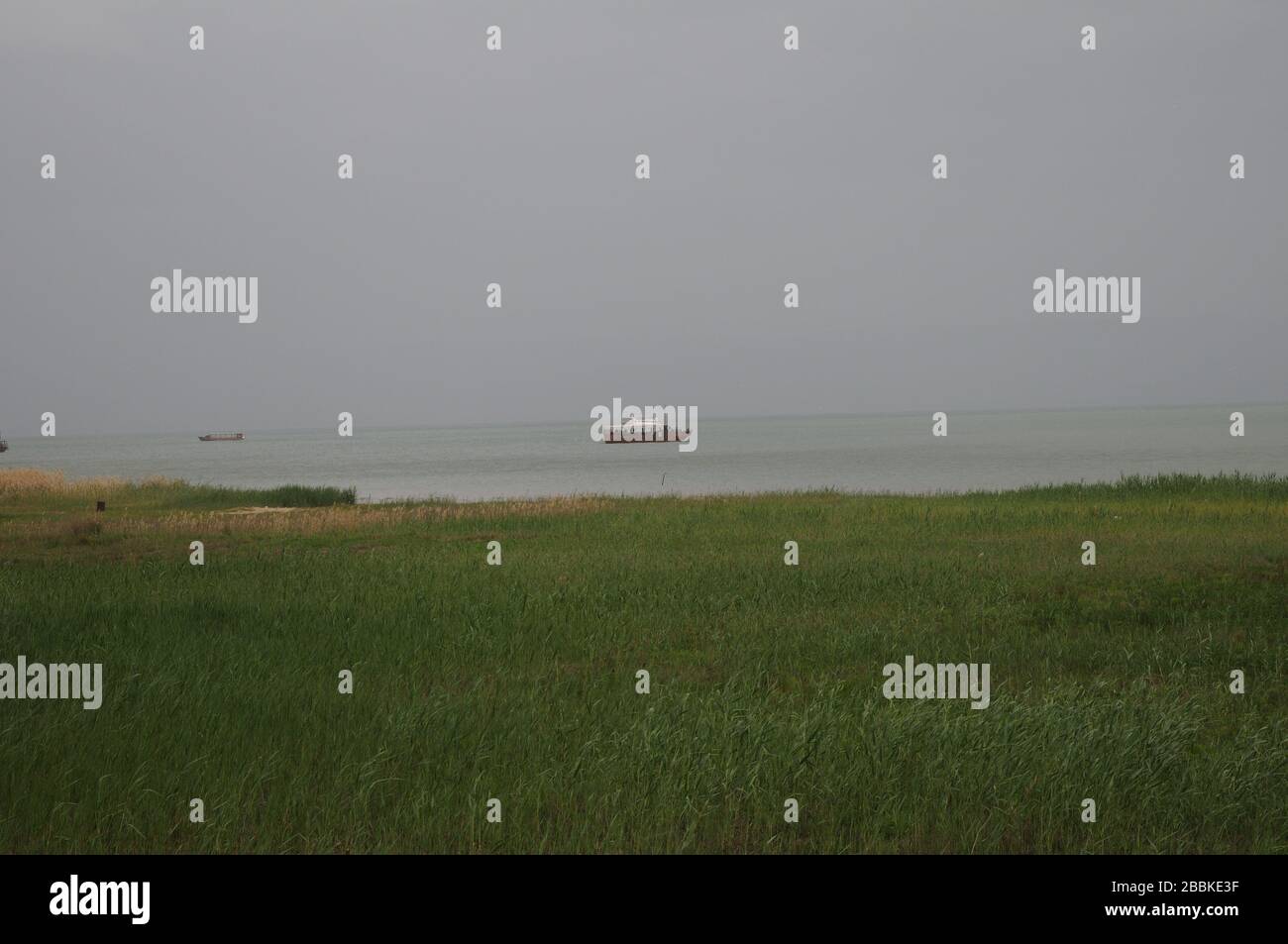 Lake water horizon landscape. Lake landscape Stock Photo - Alamy