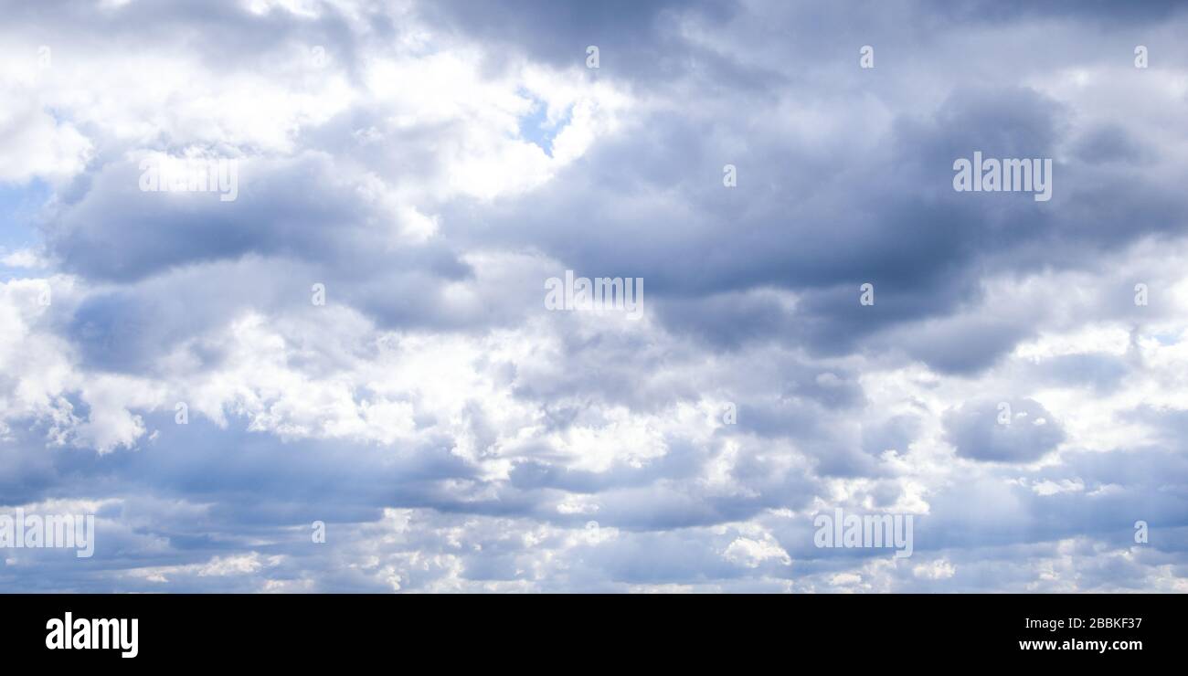 dark clouds sky - stormy weather cloudscape, Light in the Dark and ...