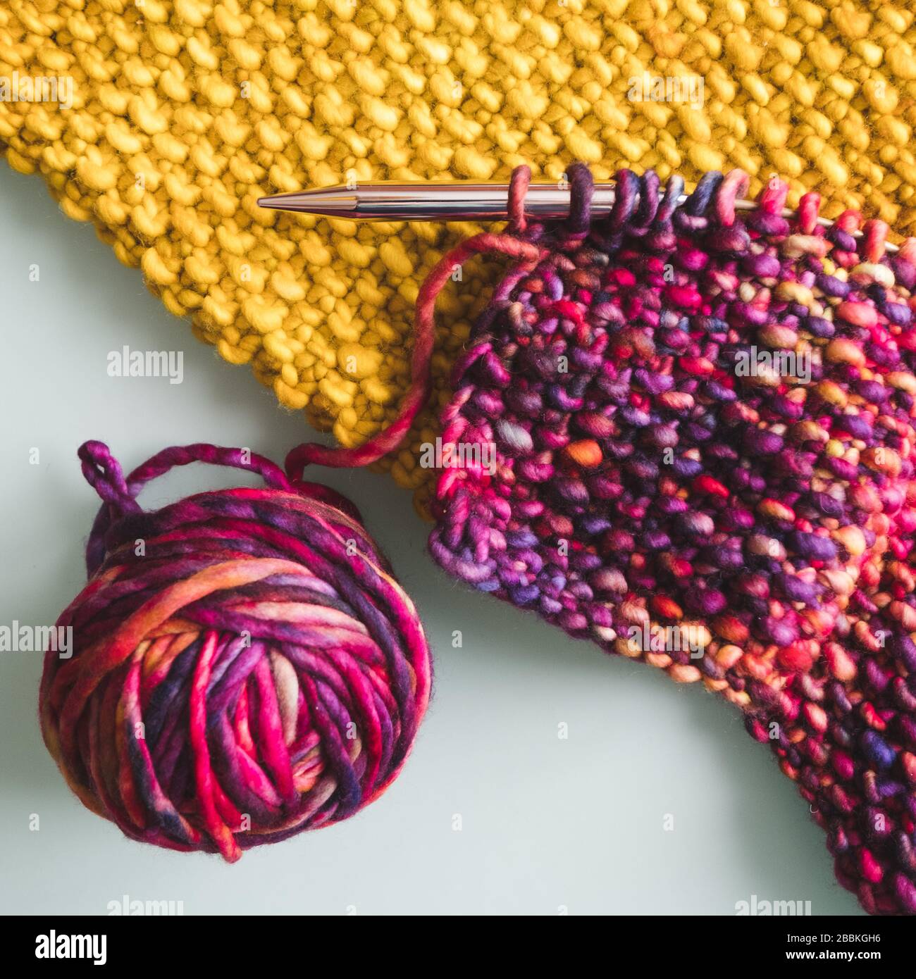 Knitting Accessories. Yarn Balls Stock Photo - Alamy