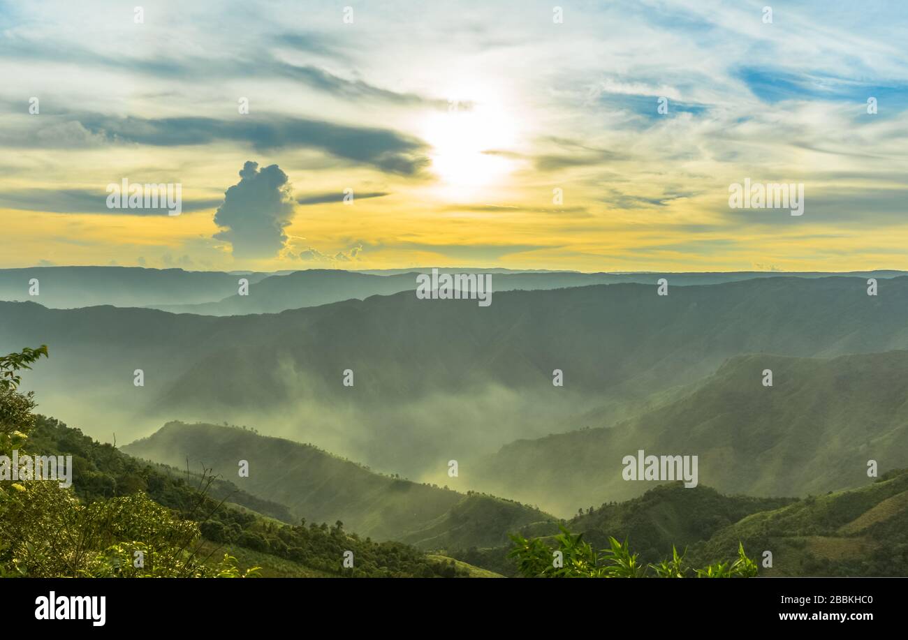 Mountain rolling plateau of khasi hills meghalaya Stock Photo - Alamy