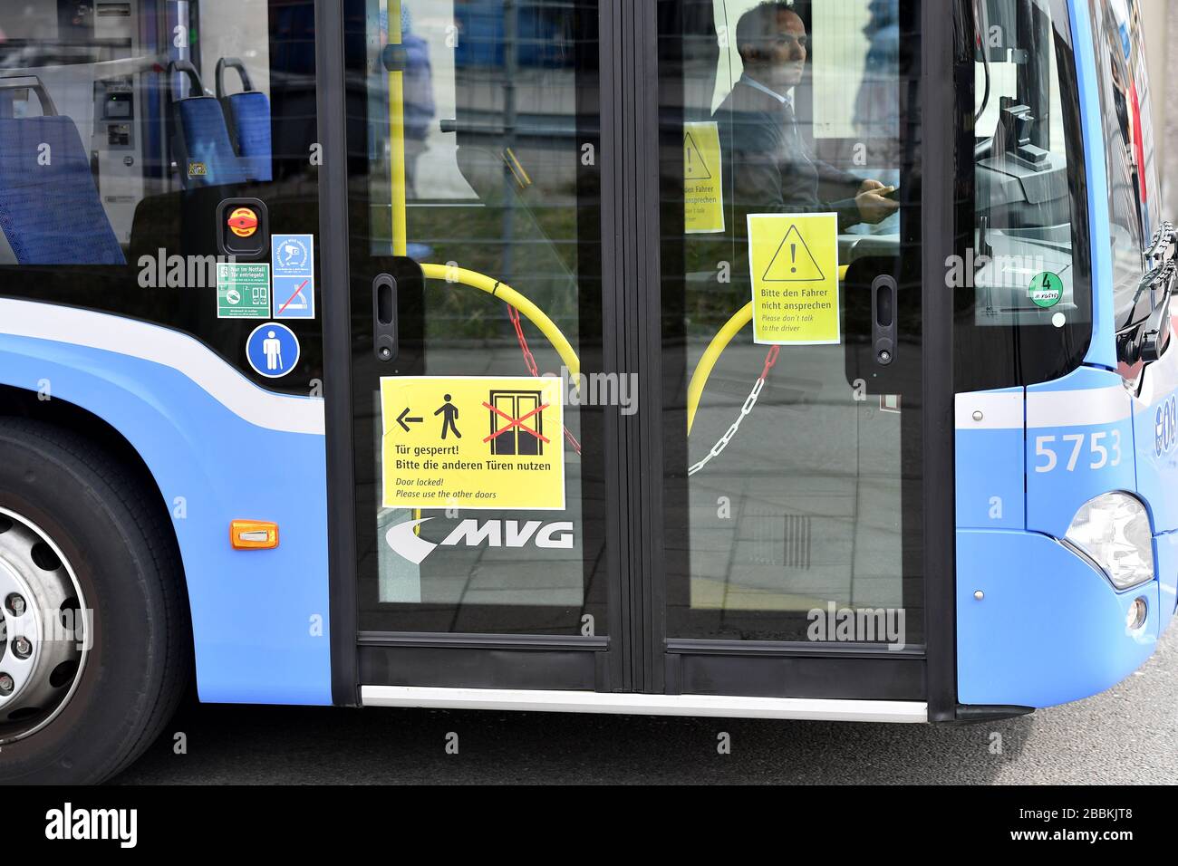 Munich, Deutschland. 01st Apr, 2020. Corona measures in local public ...