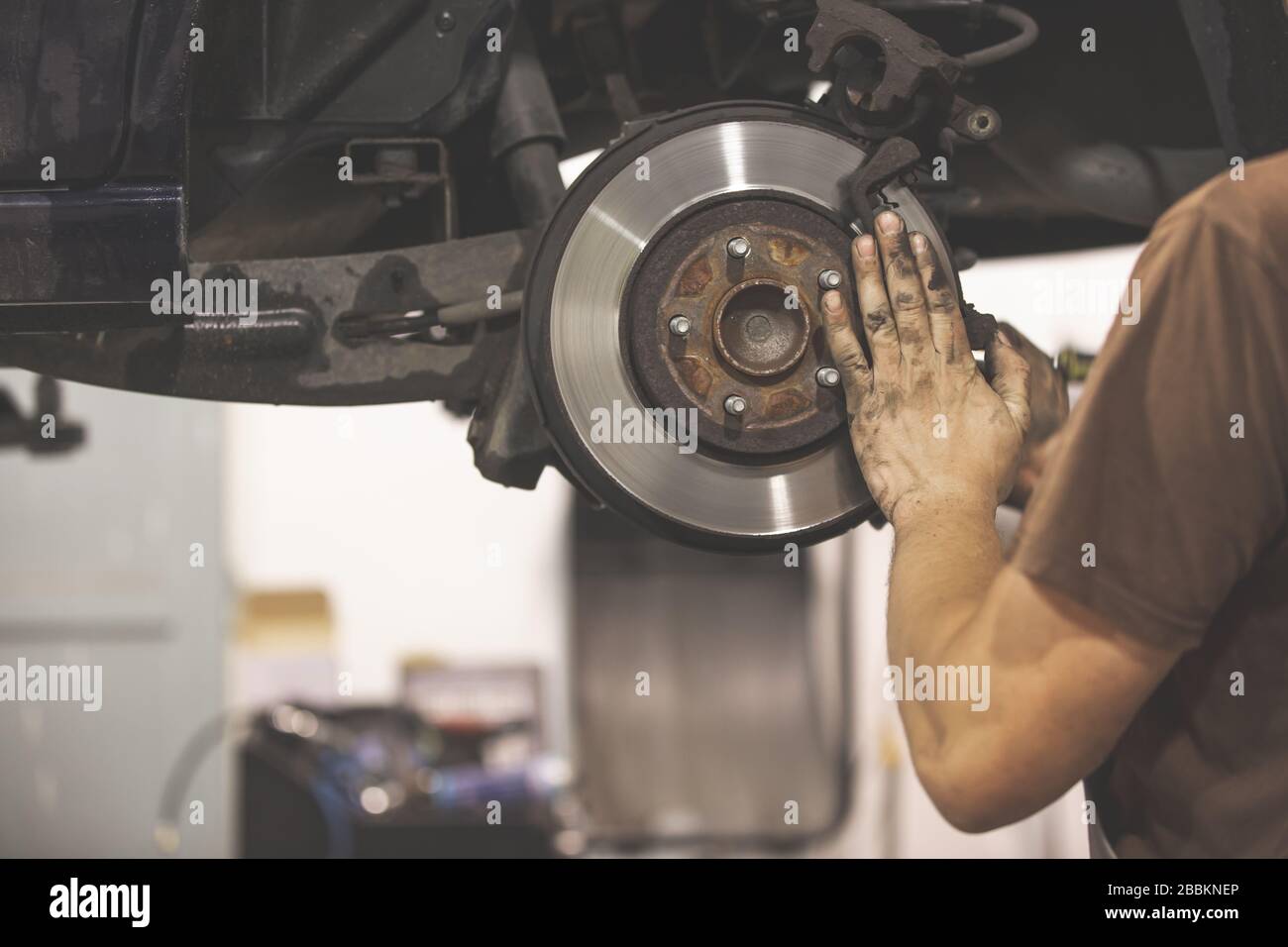 Changing The Wheels High Resolution Stock Photography and Images - Alamy