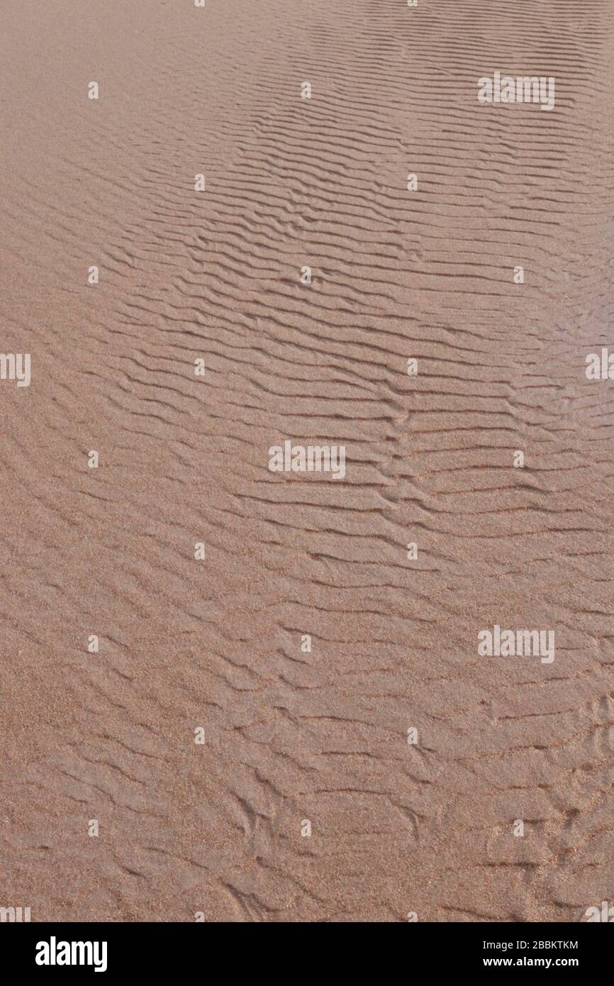 Patterns in sand Stock Photo - Alamy