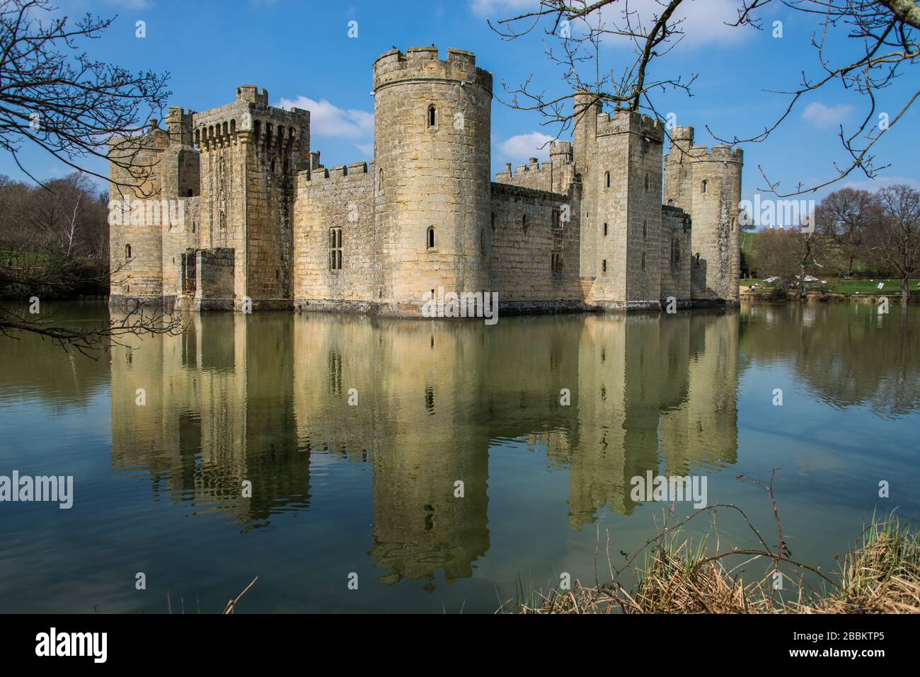 Bodiam medieval moated stone castle in England Stock Photo - Alamy