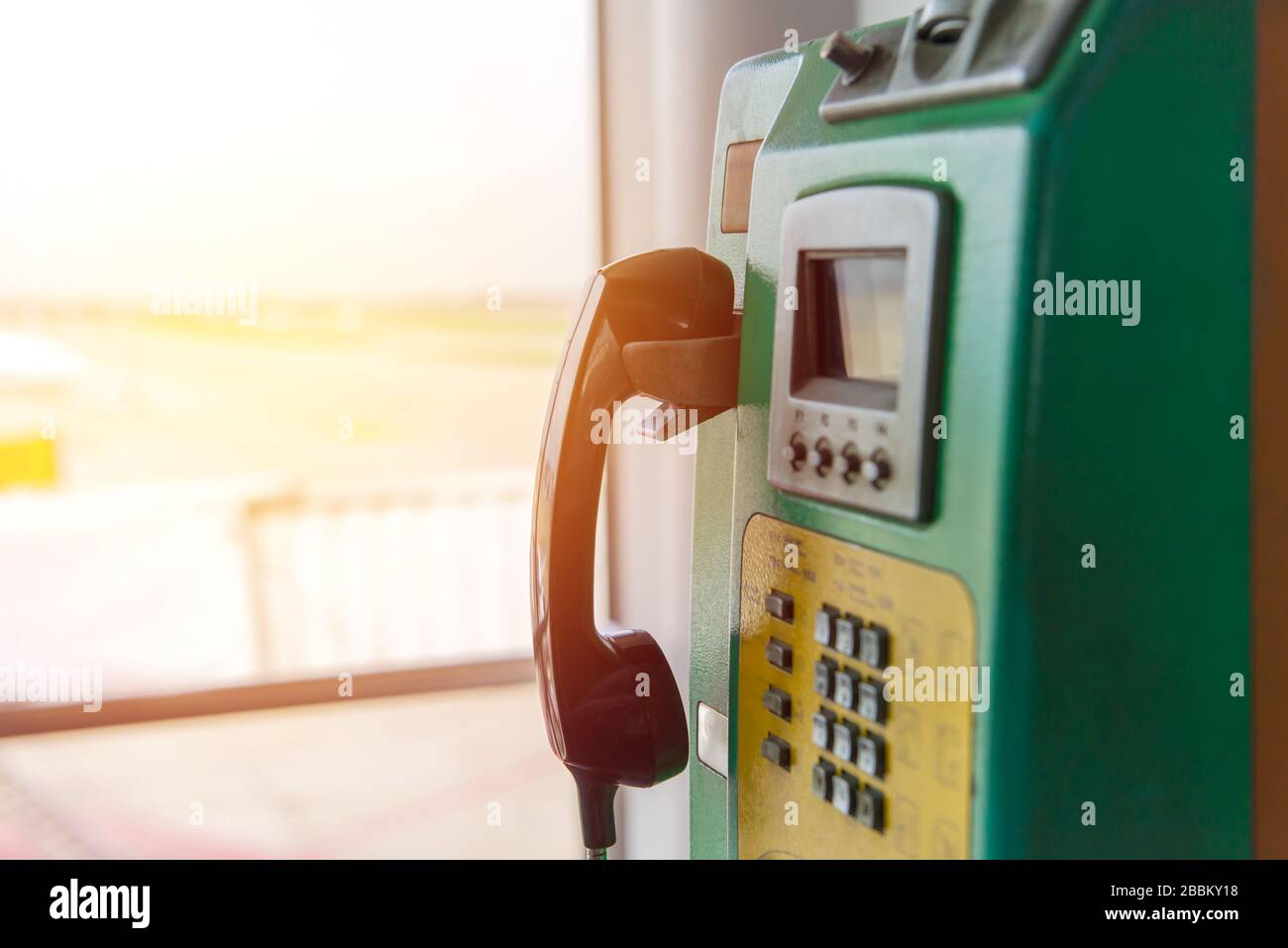 Public telephone button up close hi-res stock photography and images ...