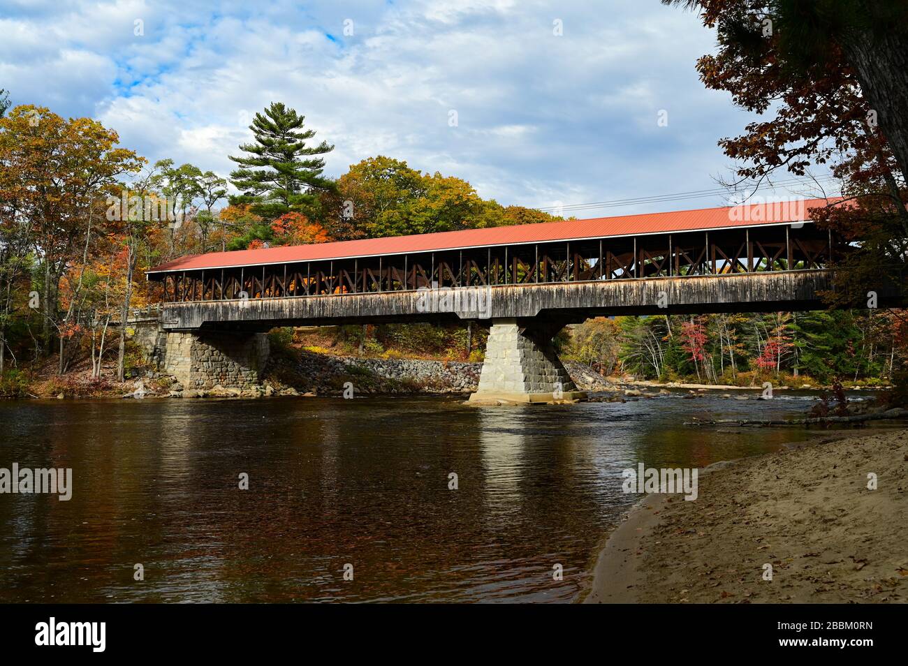 Covered bridges in New England Stock Photo - Alamy