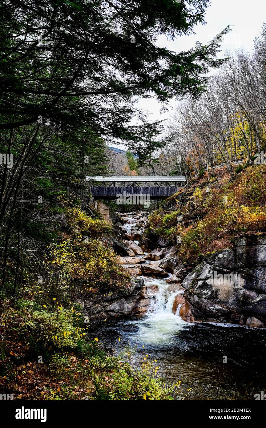 Covered bridges in New England Stock Photo - Alamy