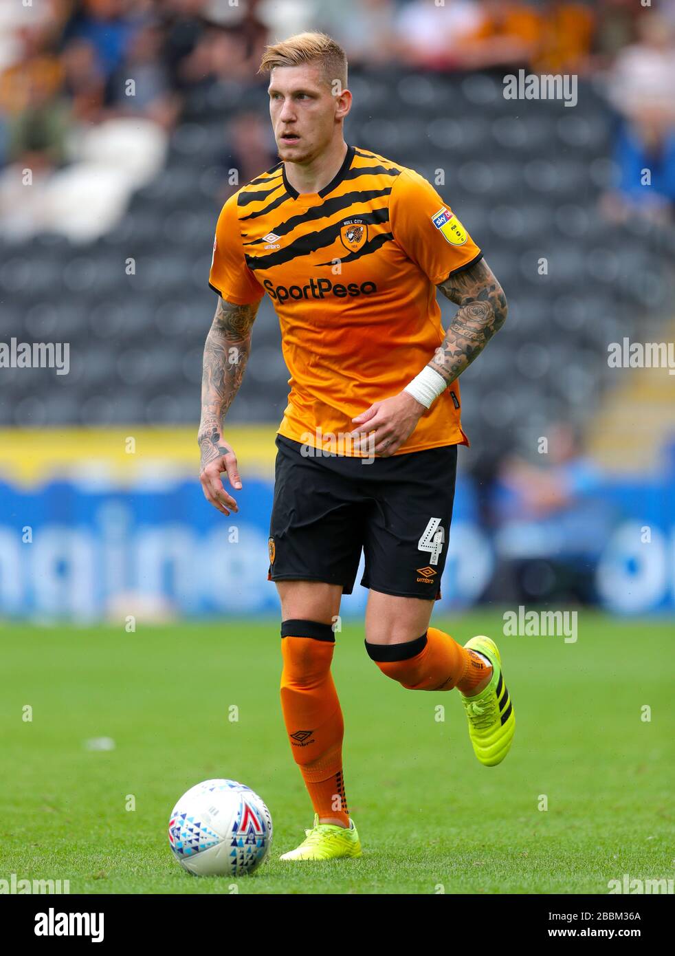 Hull City's Jordy de Wijs Stock Photo - Alamy