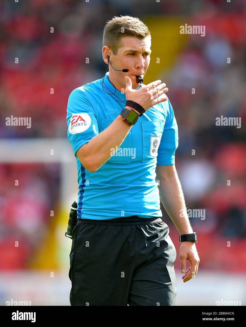 Referee Matthew Donohue Stock Photo - Alamy