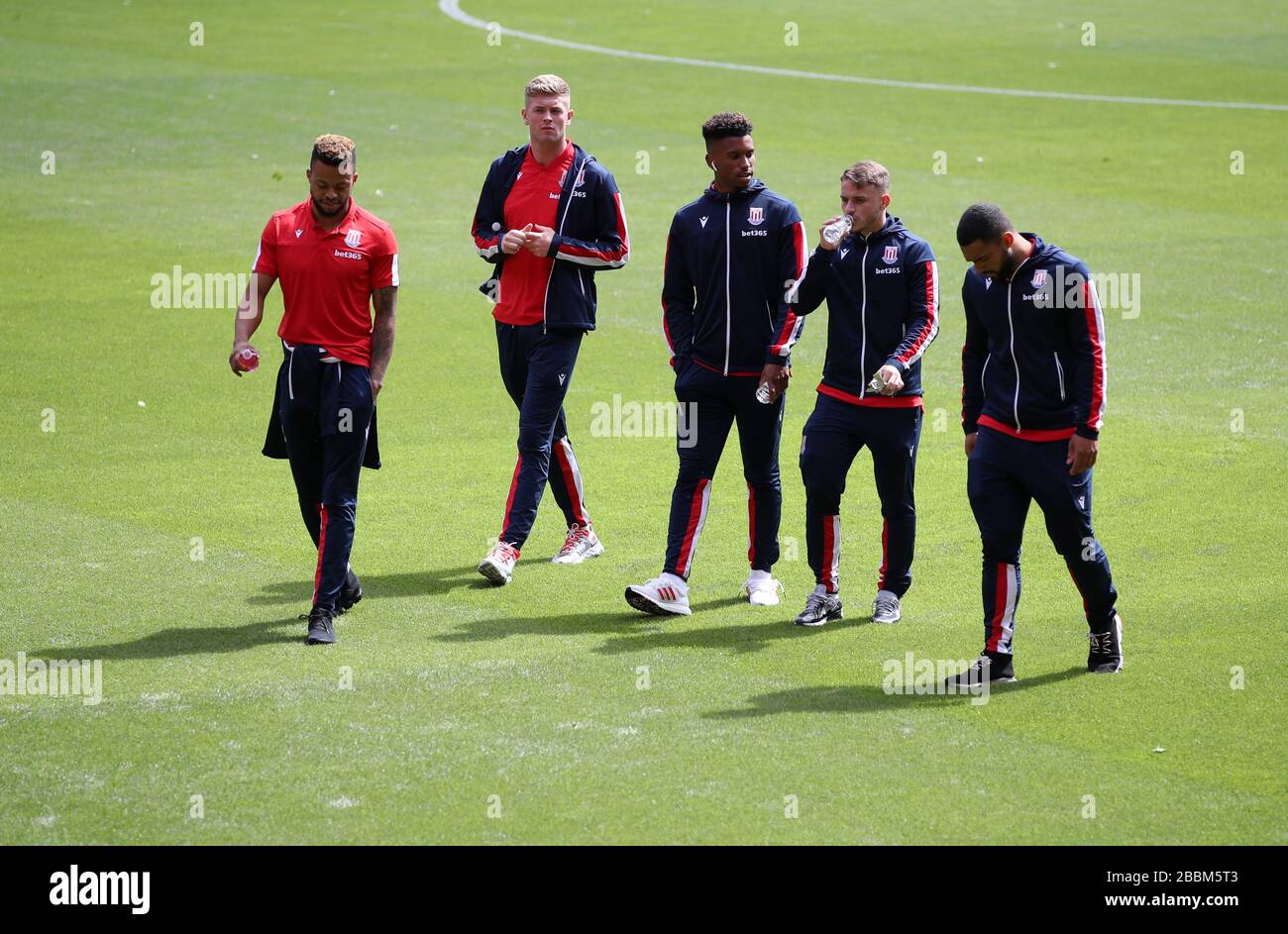 Picth hi-res stock photography and images - Alamy