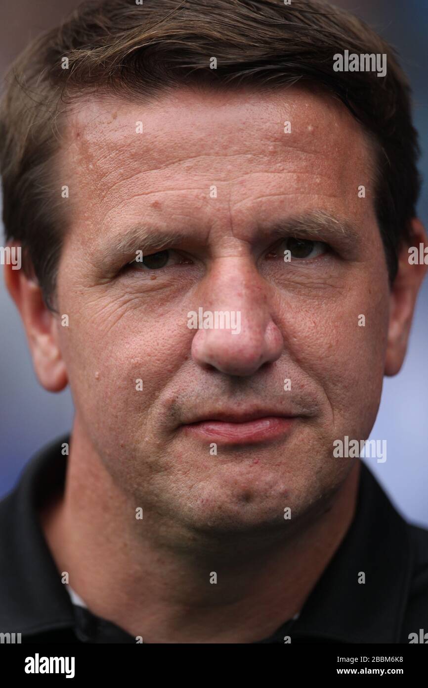 Barnsley manager daniel stendel hi-res stock photography and images - Alamy