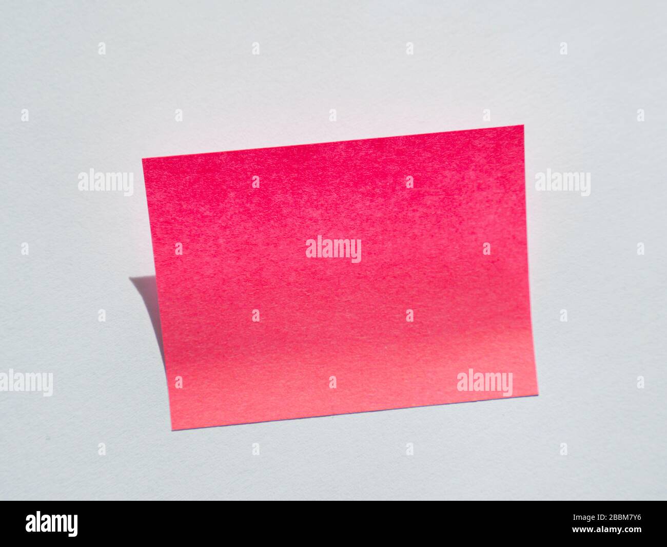 Blank post it hi-res stock photography and images - Alamy