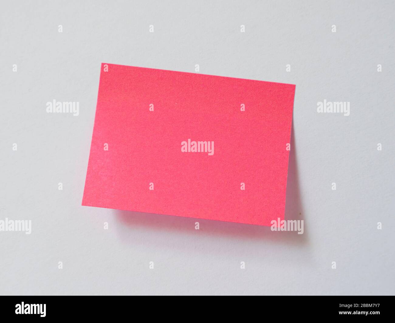 Red blank Post-It notes Stock Photo - Alamy