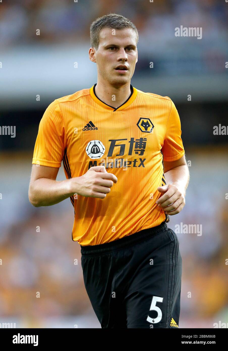 Wolverhampton Wanderers' Ryan Bennett Stock Photo - Alamy