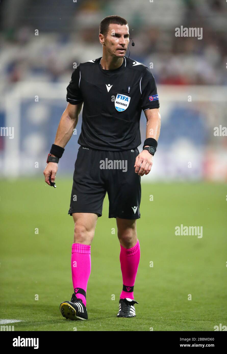 Referee Georgi Kabakov Stock Photo - Alamy