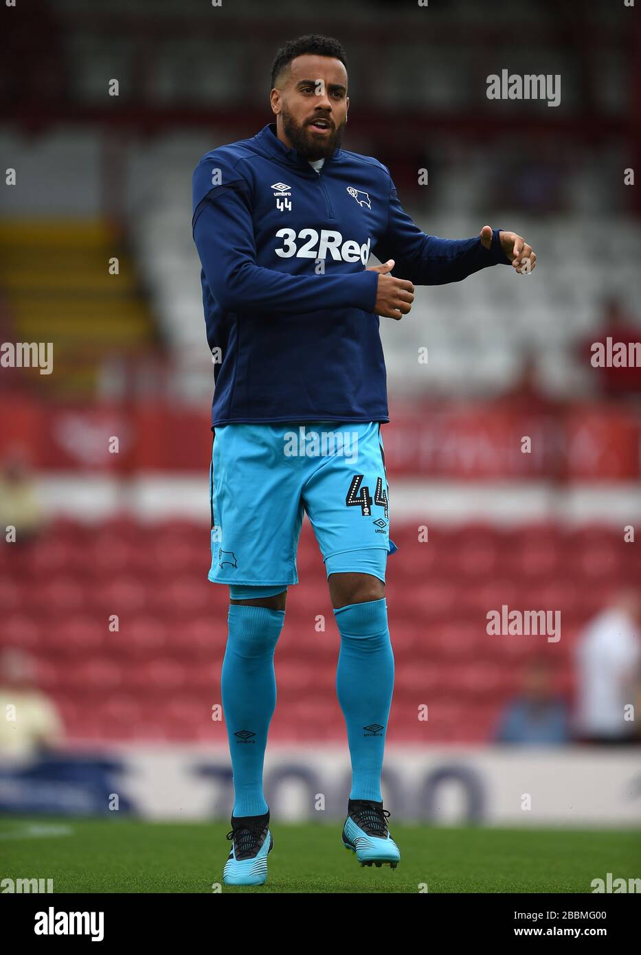 Derby County's Tom Huddlestone warming up prior to kick-off Stock Photo ...