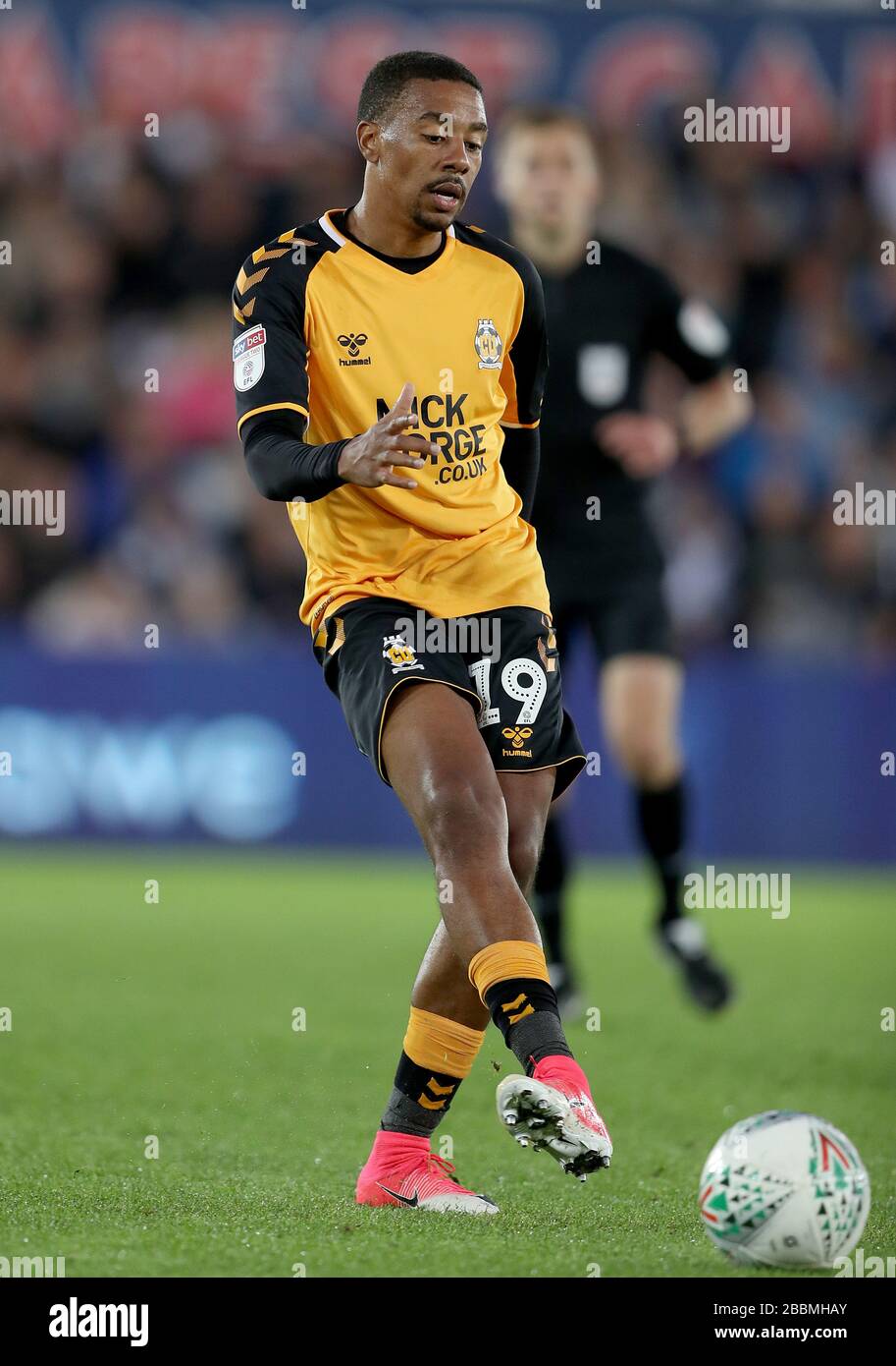 Cambridge United's Reggie Lambe Stock Photo - Alamy