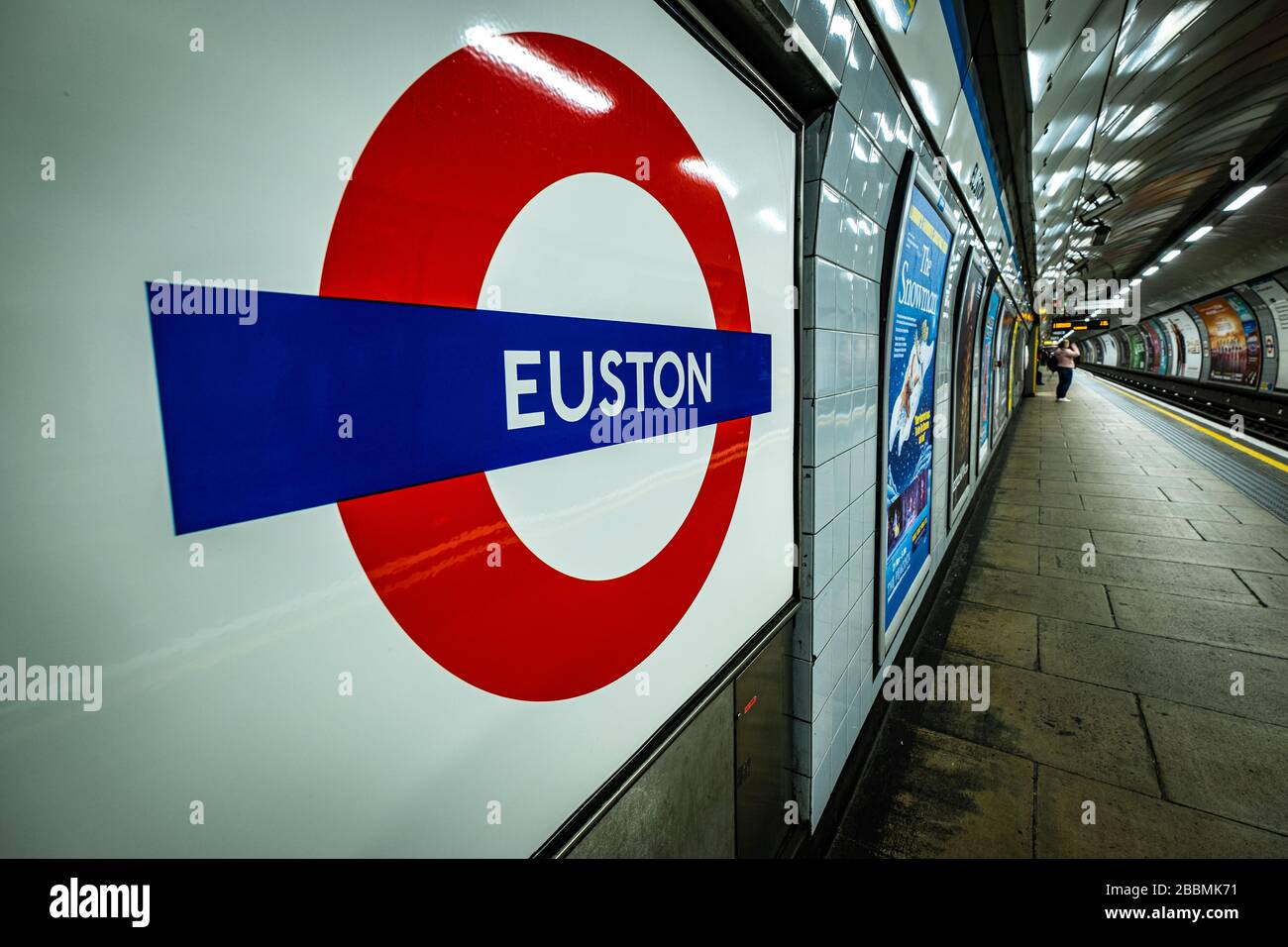 Euston Underground Station sign on station platform, a London Tube ...