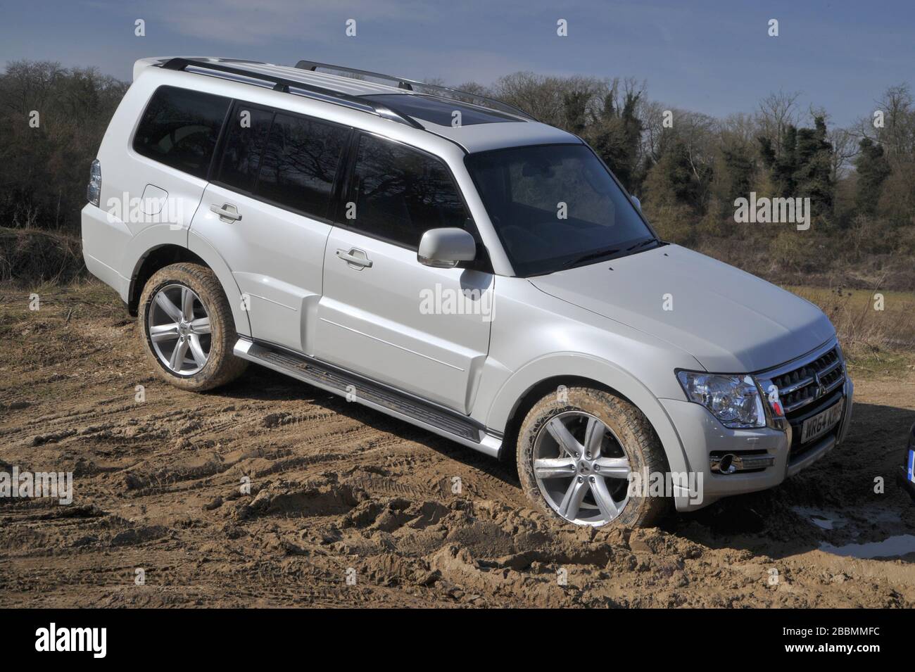 Mitsubishi shogun hi-res stock photography and images - Alamy