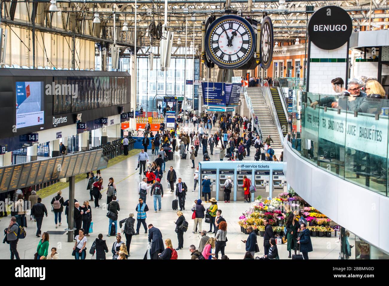 Waterloo Station, London Stock Photo - Alamy