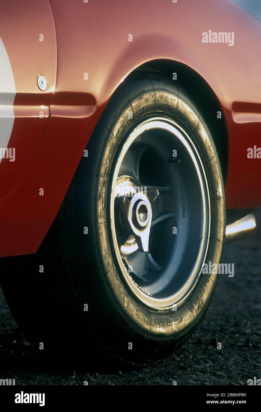 1971 ferrari 365 gtb 4 group 4 race car hi-res stock photography and ...