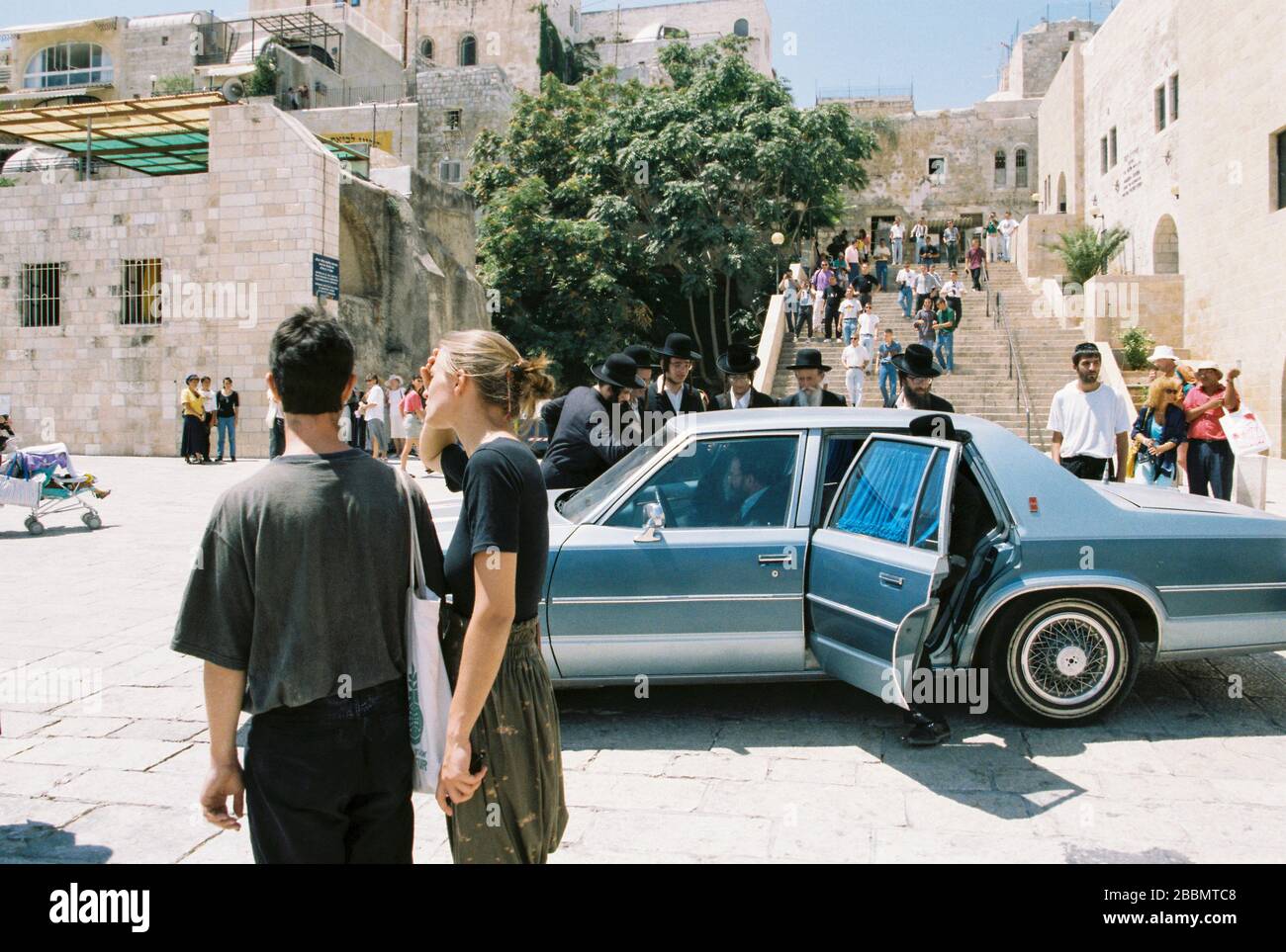 18 July 1993, Israel, Jerusalem: Orthodox Jews, tourists, Jerusalem in ...