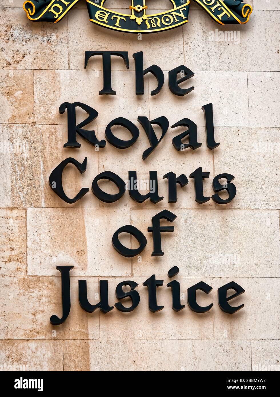 Royal courts of justice sign hi-res stock photography and images - Alamy