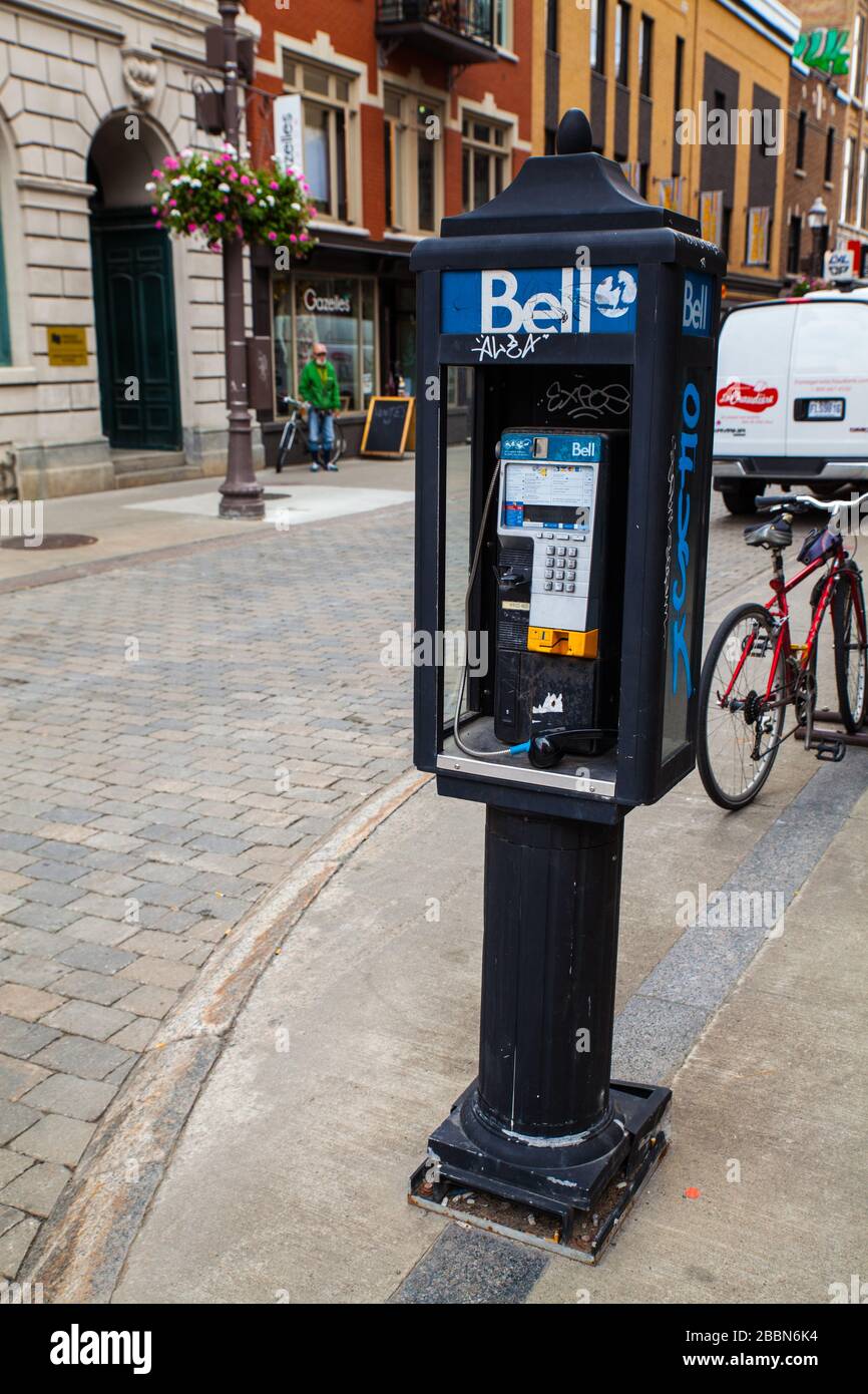 Public bell hi-res stock photography and images - Alamy